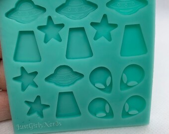 Alien Mold | Etsy