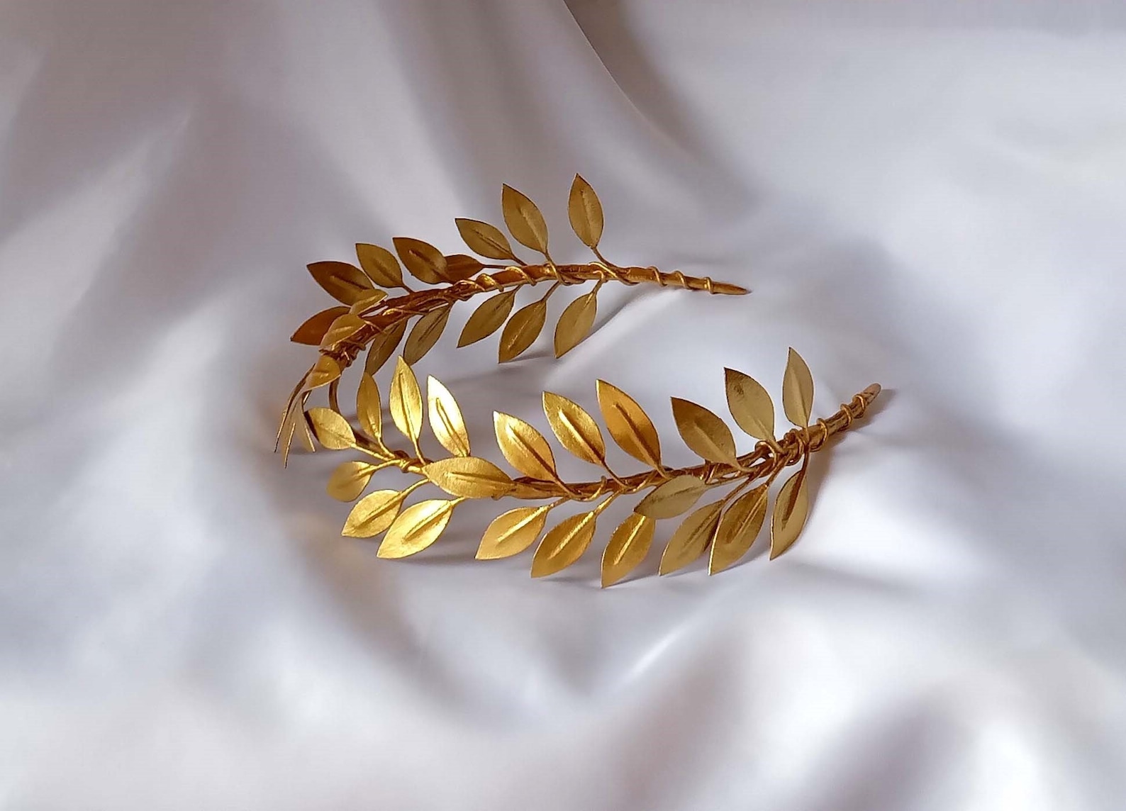 Greek Goddess Crown, Greek Wedding Tiara, Gold Leaves Tiara, Handmade ...