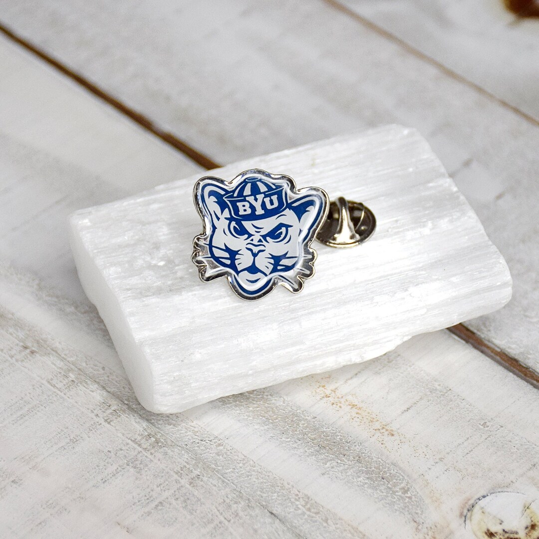 BYU Brigham Young University Cougars Sailer Pin Perfect for Backpacks ...