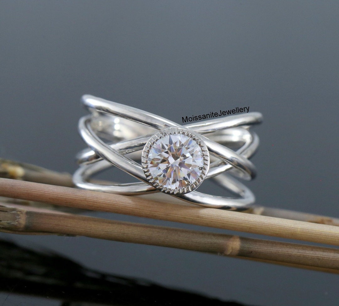 10K 14K 18K Gold Crossover Solitaire Ring, Unique 1.30CT Round ...