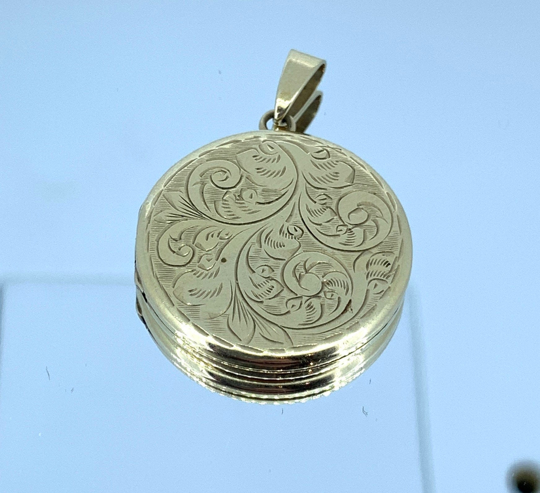 Vintage George Jenson 9ct Gold Locket. Georg Jensen. Hand - Etsy