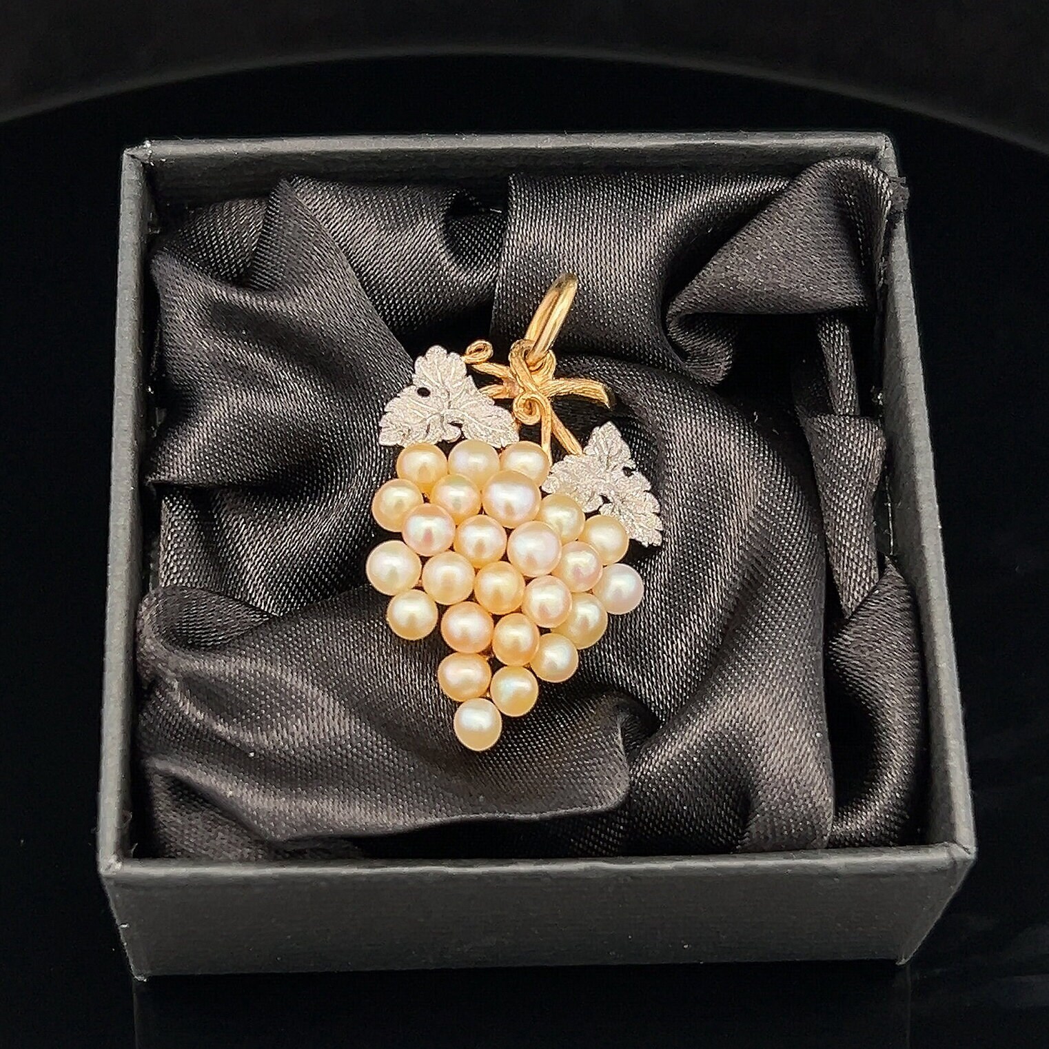 Antique Edwardian 15ct Gold & Platinum Grapes Pendant Set With Natural ...