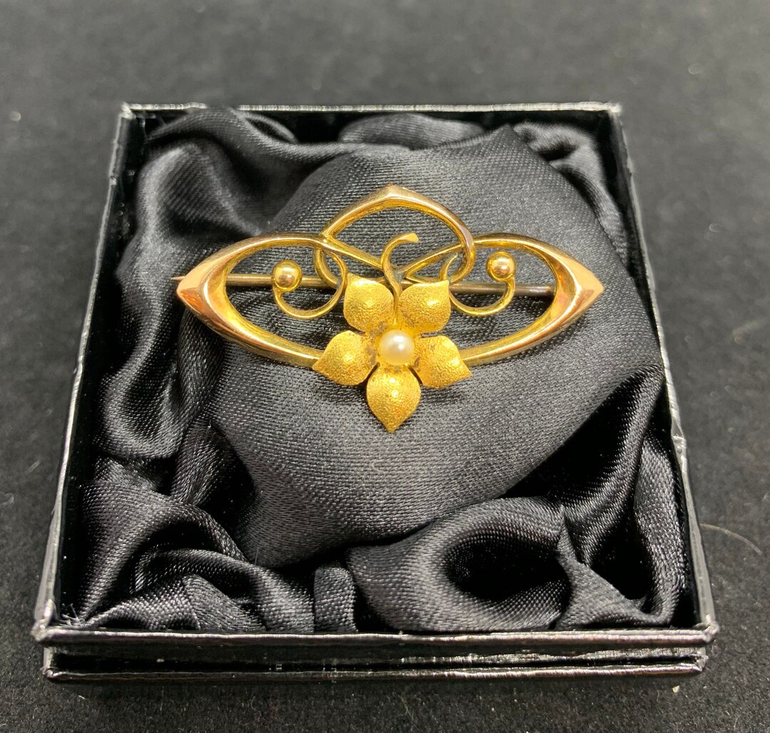 Antique Pearl 15ct Gold Art Nouveau Bar Brooch / Cravat Pin. English ...