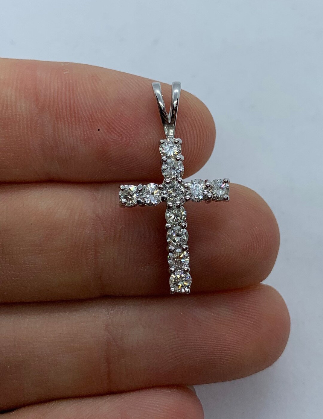 Sorry, Now Sold. Vintage Diamond Cross With 9ct White Gold Chain. 1.00 ...