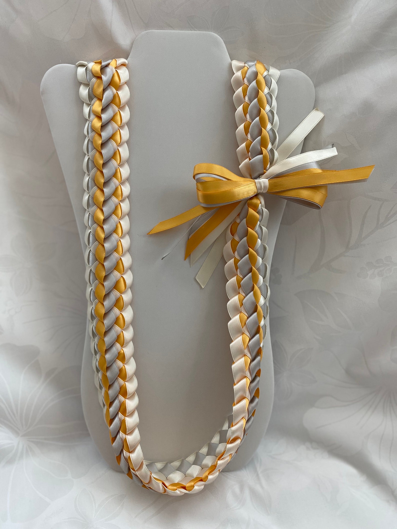 MAIKAI - Double Braided Draped Lei (custom) - Etsy