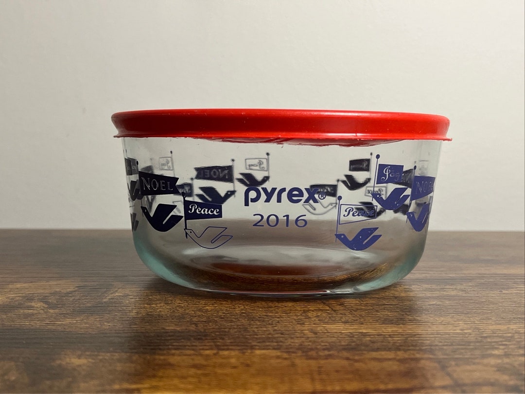 Pyrex 4 Cup Round Holiday CHRISTMAS 2016 Bowl Noel Peace Joy Birds - Etsy