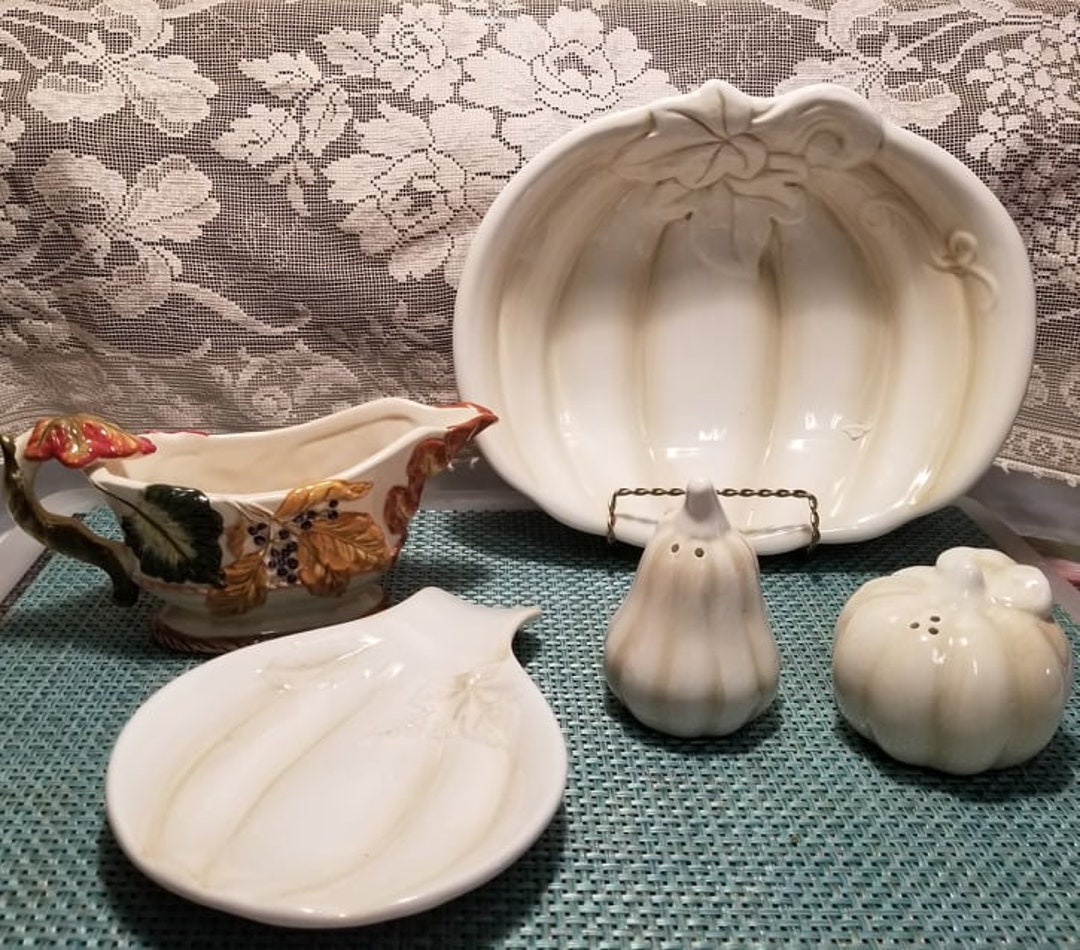 Pumpkin Shaped Bowl, Spoon Rest, Salt and Pepper Shaker Set and ...
