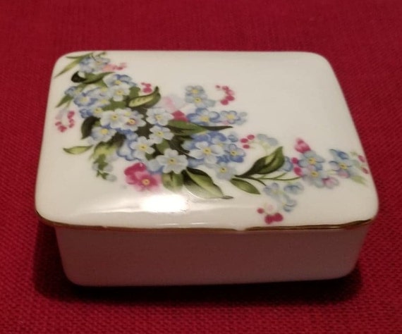White Porcelain Rectangular Trinket Box with Floral M… - Gem