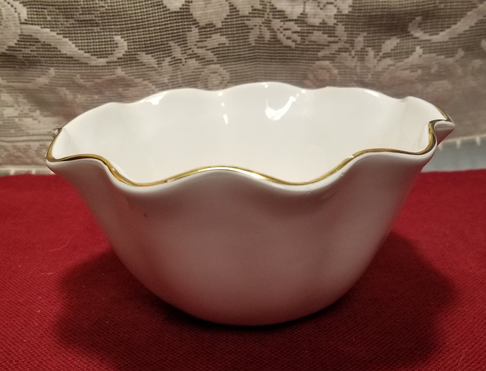 Ivory Scalloped Ceramic Bowl with Gold Trim | Etsy