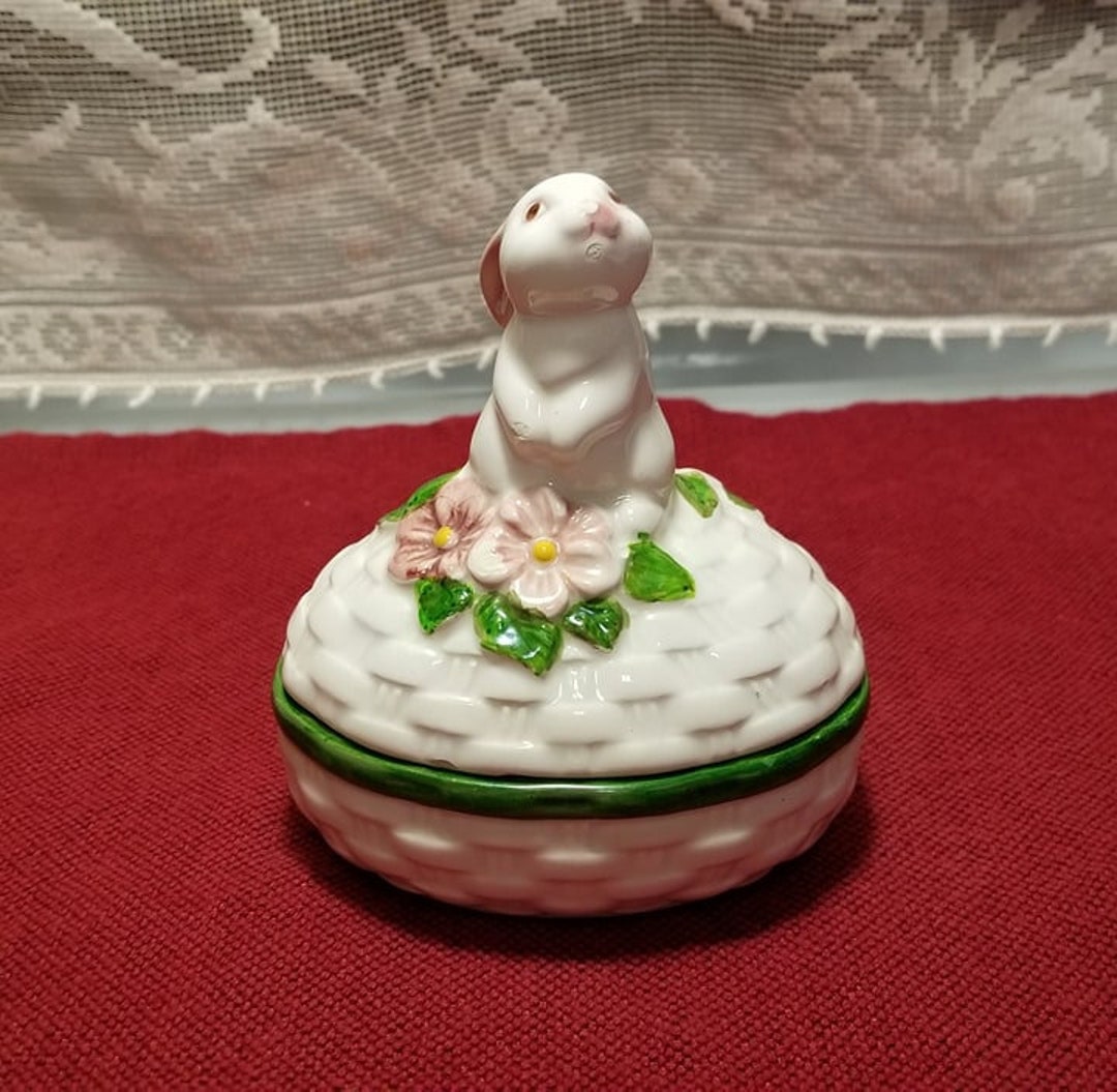 Avon Bunny Trinket Box 1982 - Etsy