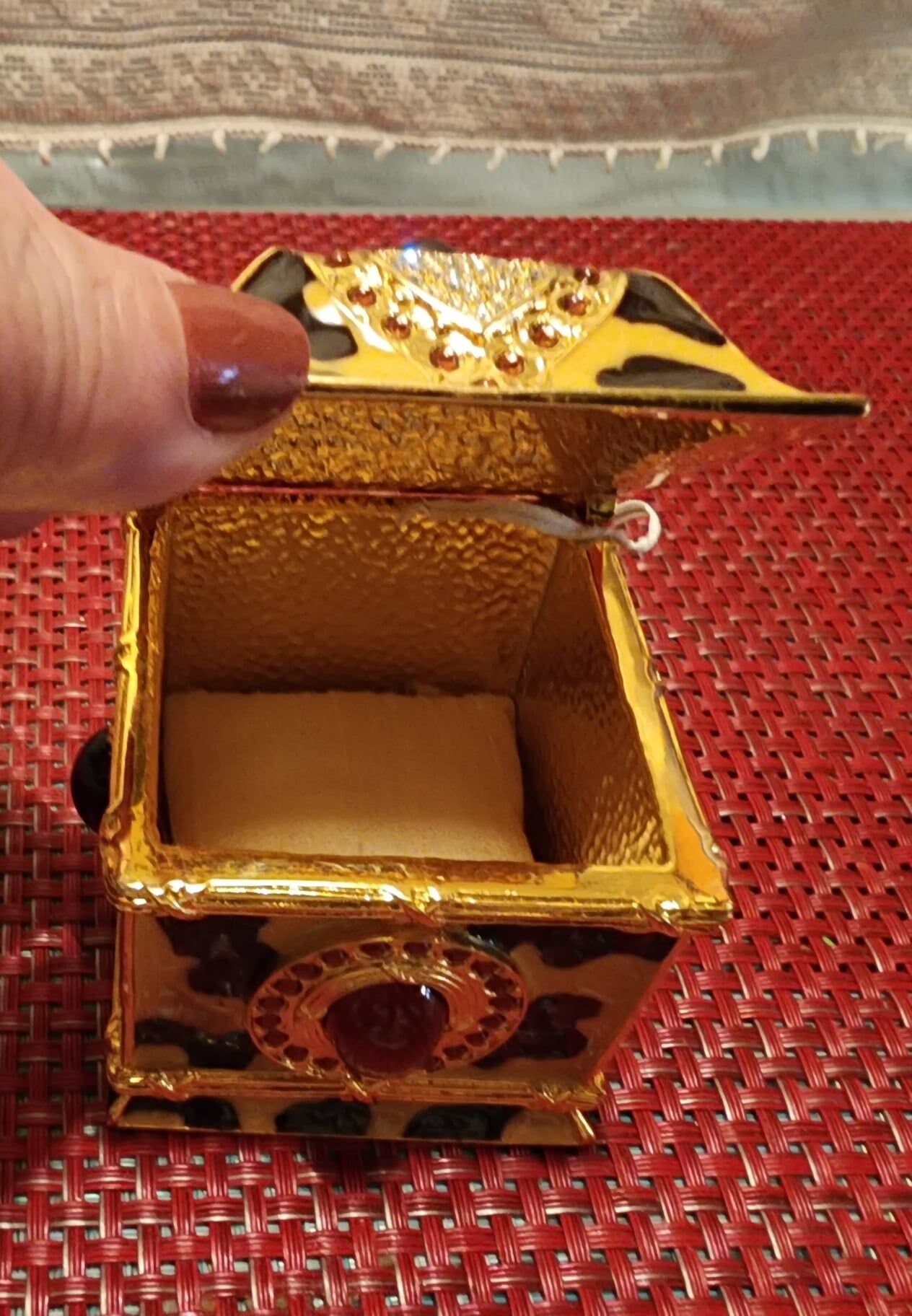 Wendy Reed Trinket Box With Pillow Collectible Wendy Reed - Etsy