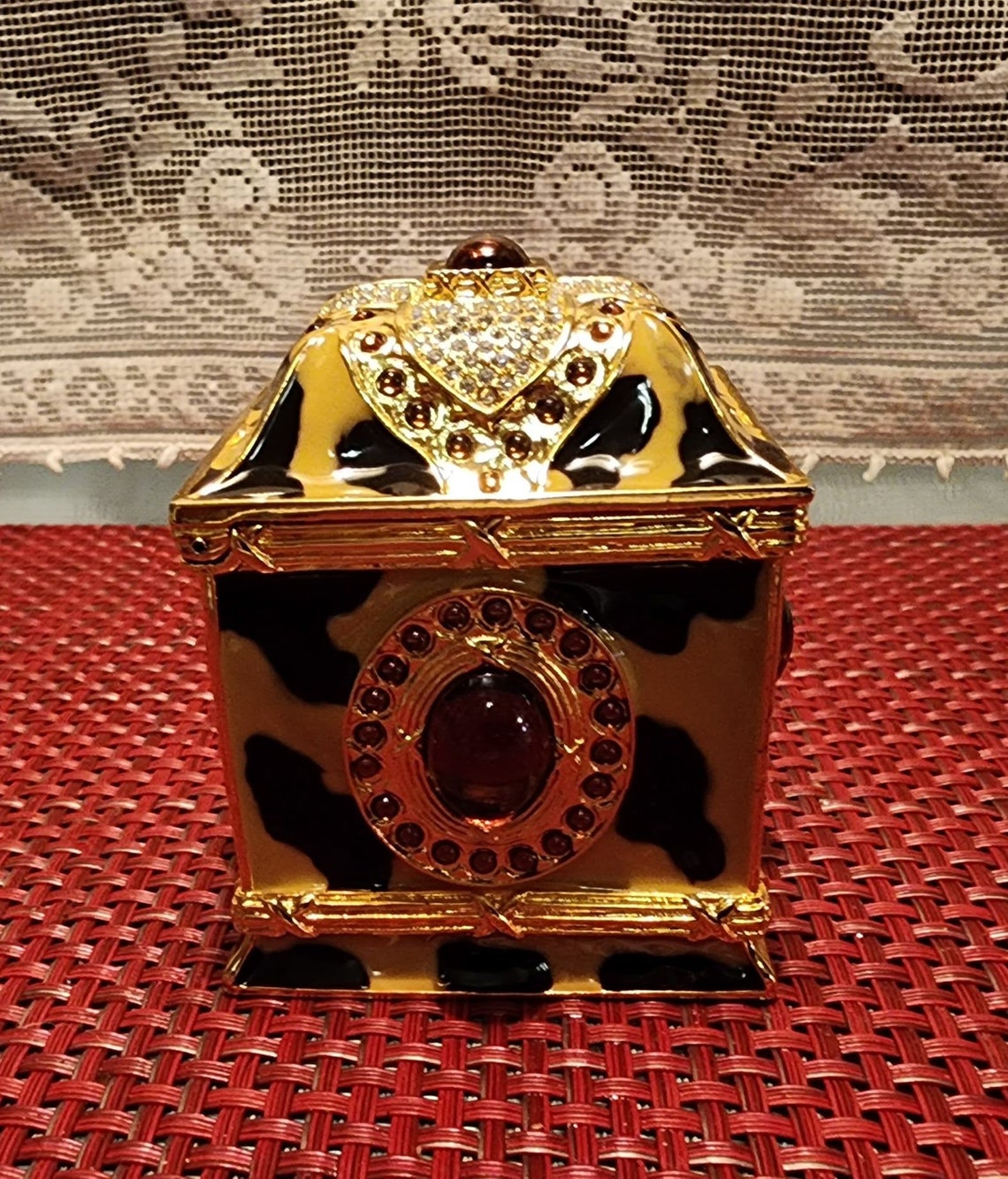 Wendy Reed Trinket Box With Pillow Collectible Wendy Reed - Etsy