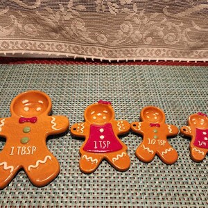 Ceramic Gingerbread Men Measuring Spoons - Etsy