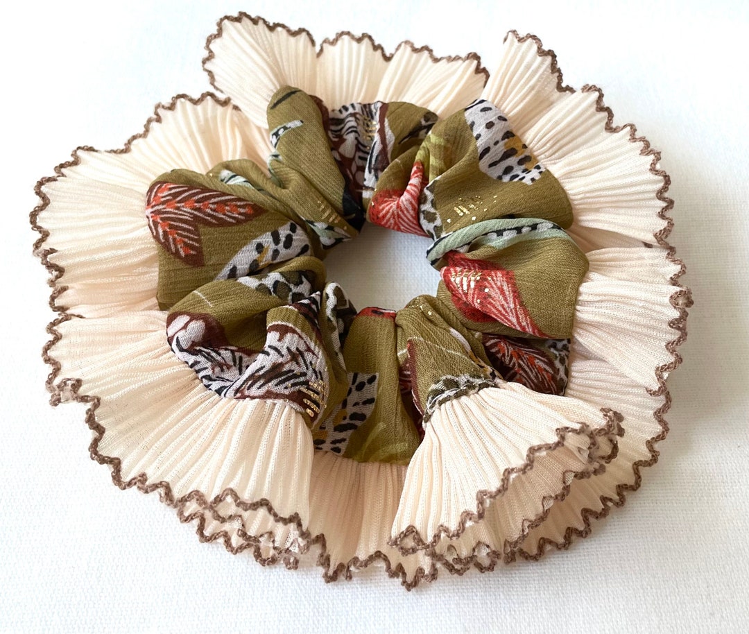 Oversize Leopard Leaves Lace Scrunchie, French Pleated Chiffon Lace ...