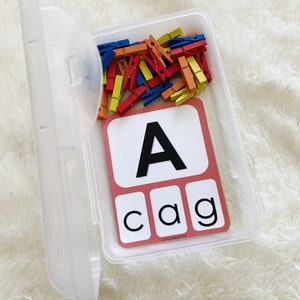 Alphabet Match and Clip Cards Printable, Uppercase and Lowercase ...