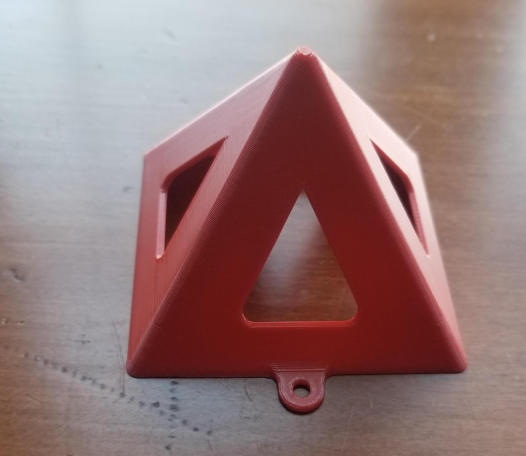 Paint Pyramid Cones - Pack of 12 2.25"x2.25"x1.75" Durable and ...