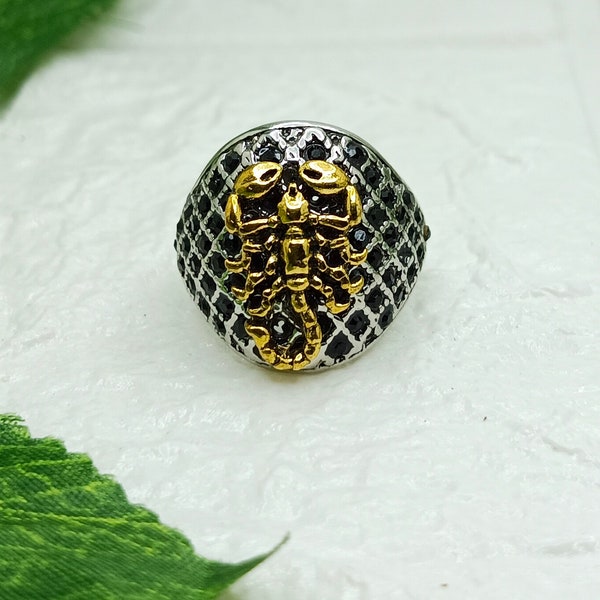 Punk Ring - Etsy