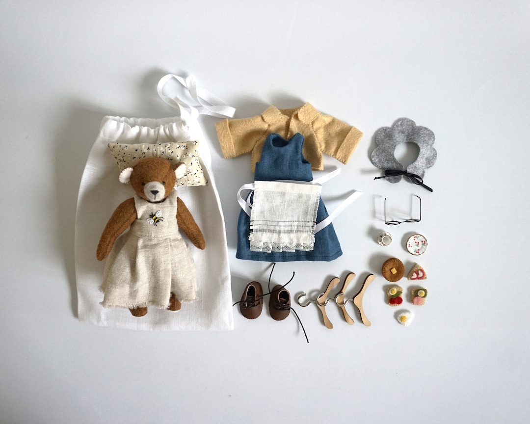 Collectible Bear Doll / Mini Set/ Felt Bear Doll/ Doll Set/ Miniatures ...
