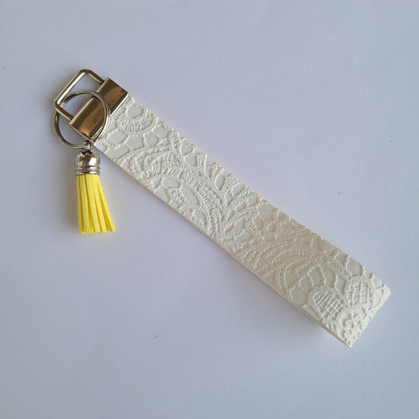 Lace Keychain - Etsy