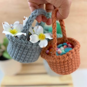 Mini Crochet Basket Pattern for Easter Treats and Halloween Candy (PDF ...