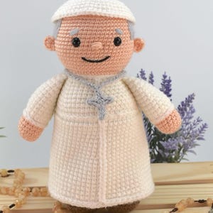 The Pope Amigurumi Crochet Pattern - Etsy