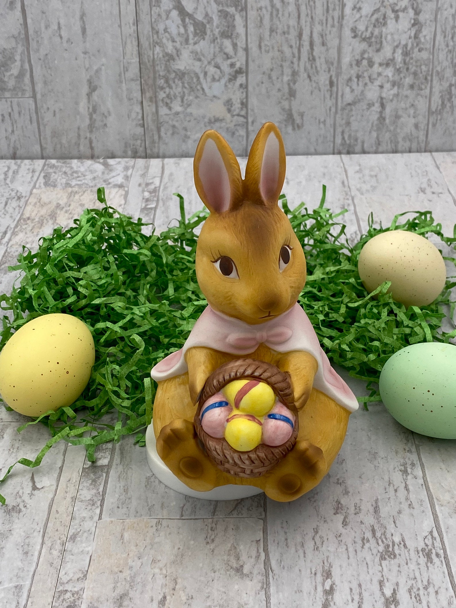 Vintage Easter Bunny Music Box Hand Painted Ceramic Bunny - Etsy