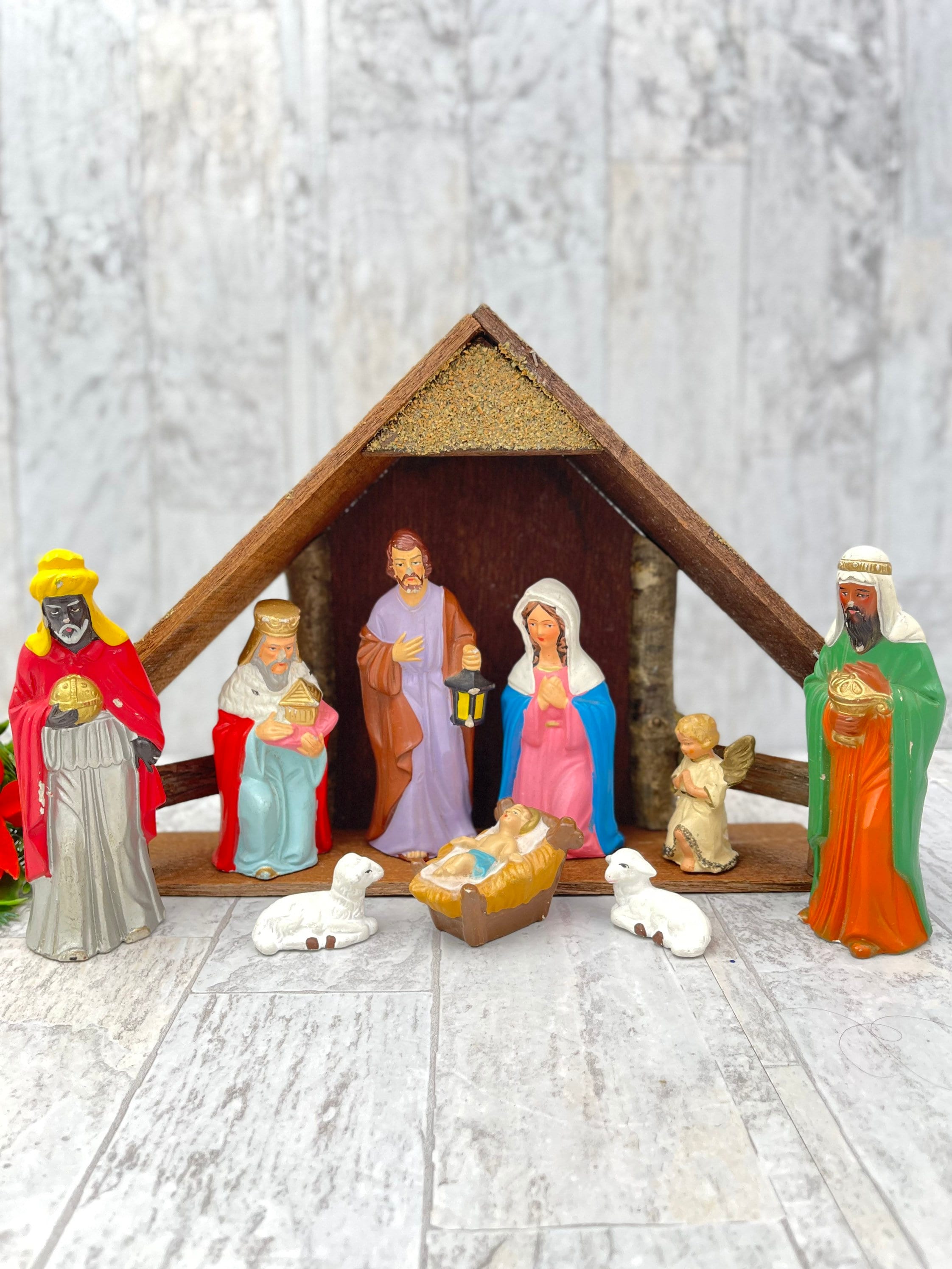 Vintage Nativity Set With Crèche Mid Century Handpainted Holy | Etsy