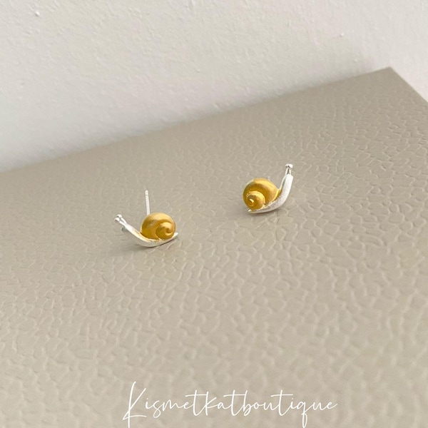 Gold Snail Hoop Earrings - Etsy Hong Kong