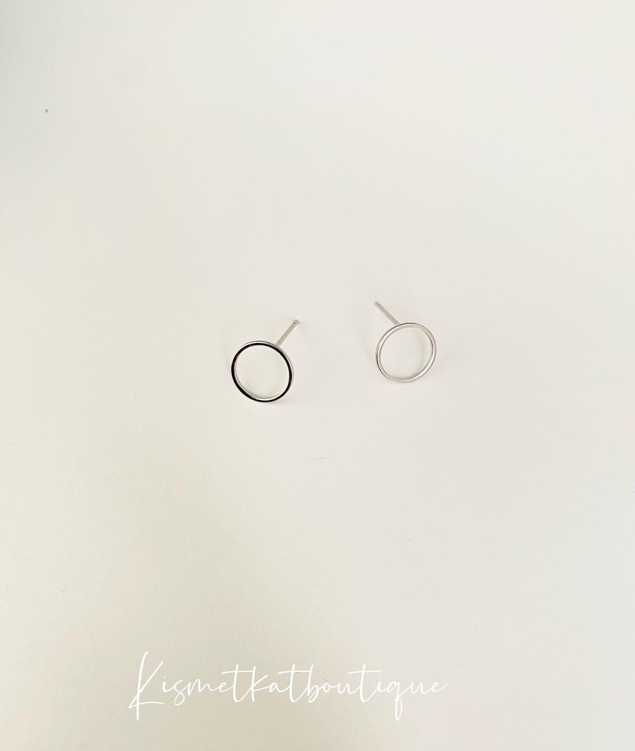 Geometric Silver Circle Stud Earrings, Minimalist Round Earrings, Dia ...