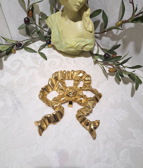 Vintage Large Victorian Style Brass Bow Design Picture Hanger - Etsy