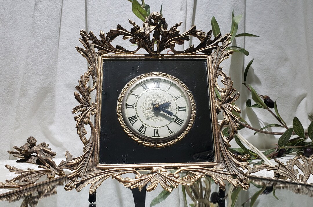 Beautiful Vintage "guildcrest" Vanity Electric Clock - Guildcrest ...