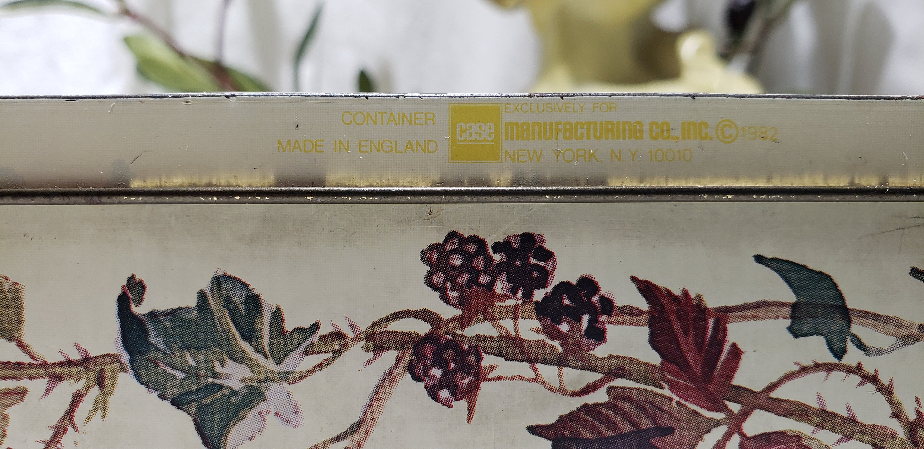 Rare Tin Container Made in England Exclusively for Case - Etsy