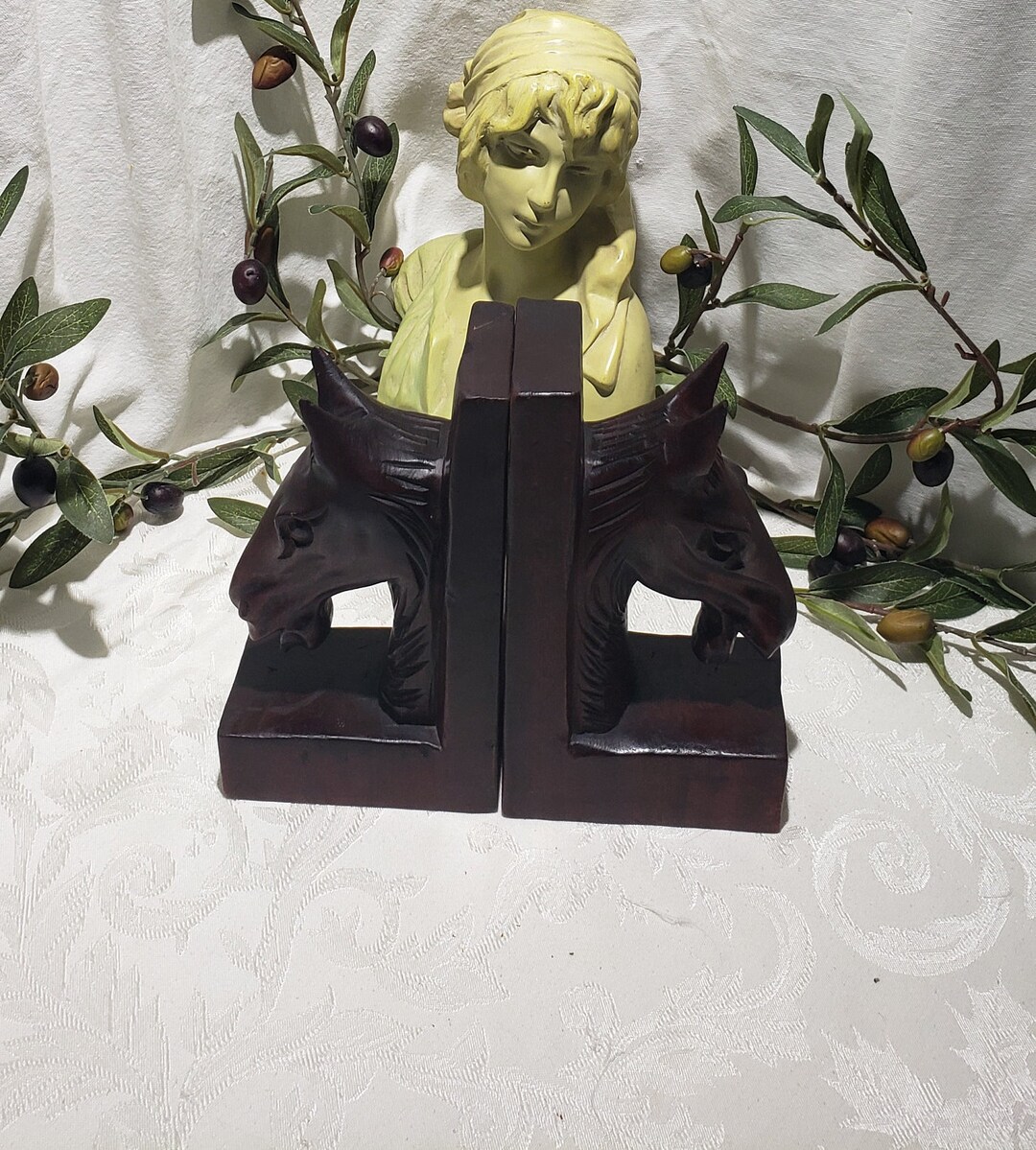 Beautiful Vintage Hand Carved Wood Horse Head/bust Bookends - Vintage ...
