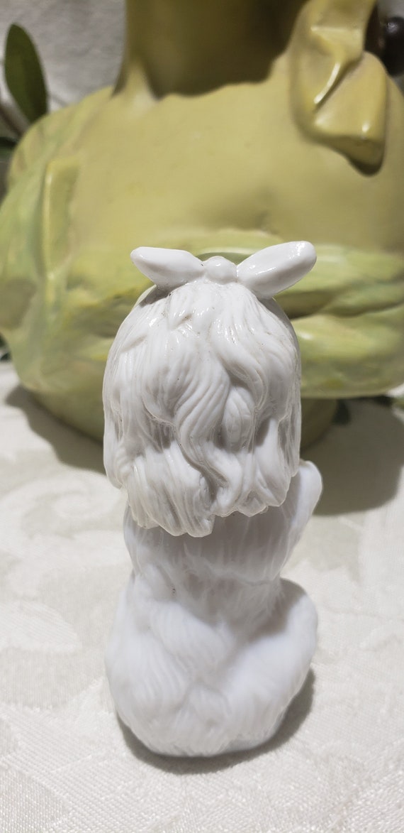 Adorable Vintage Milk Glass Avon Maltese Terrier With… - Gem