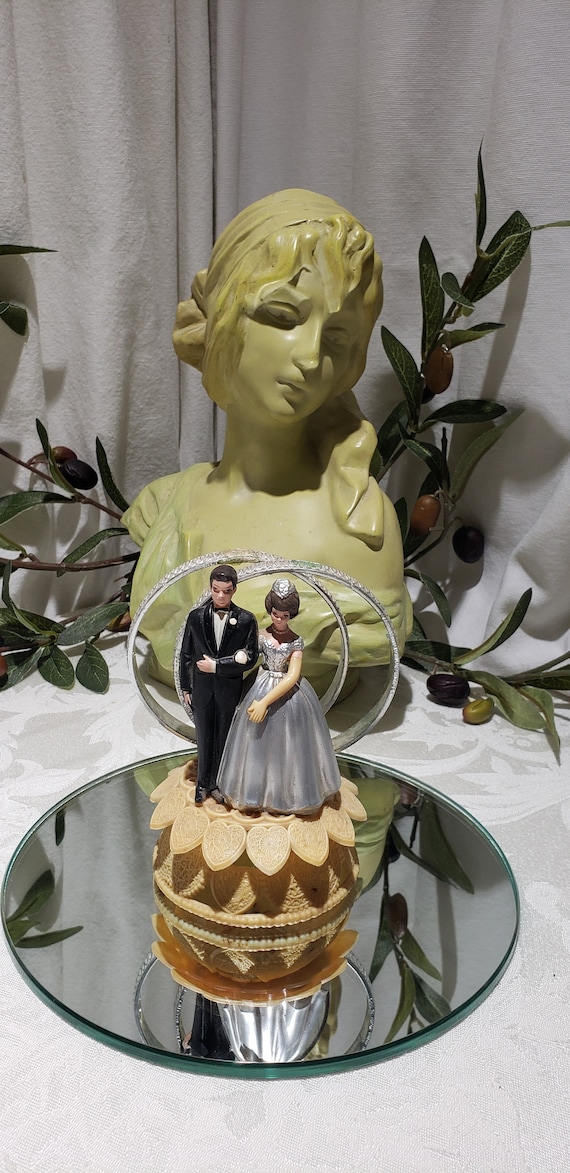 Classic Vintage Wilton Chicago Wedding Cake Topper Vintage | Etsy