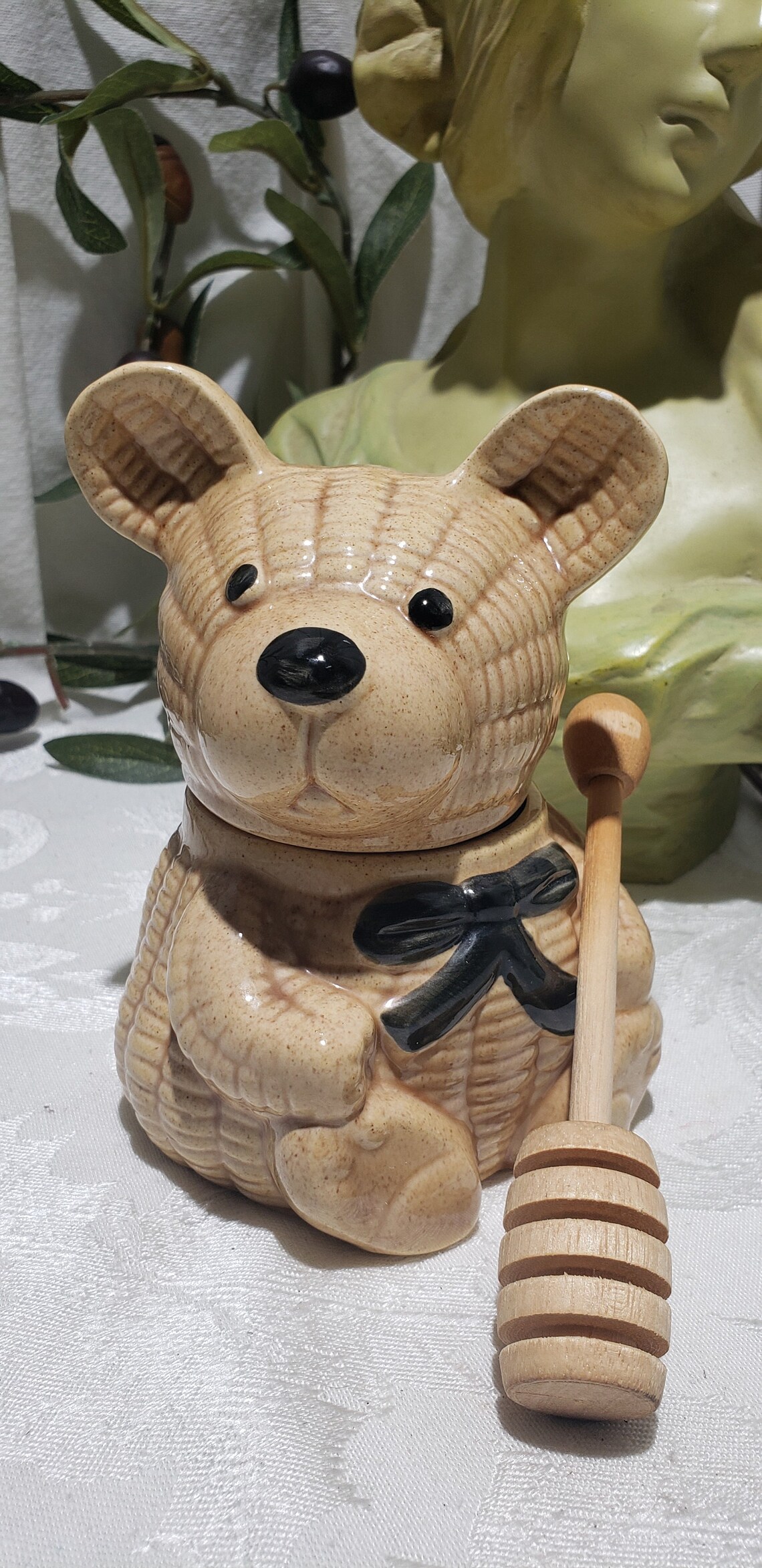 Super Cute Adorable Vintage Small Ceramic Bear With Honey Pot - Etsy