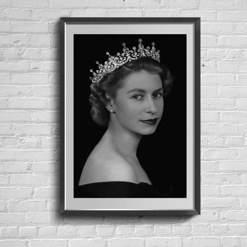 Black Queen Portraits - Etsy