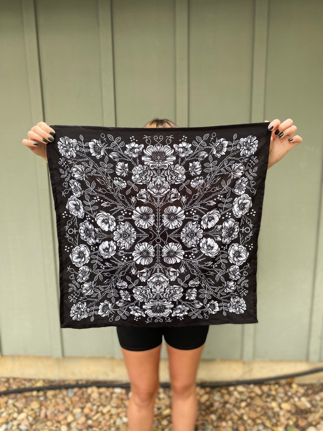 VENUS ROSE 21x21” Large Bandana - Green Witch / Venusian Altar Cloth ...