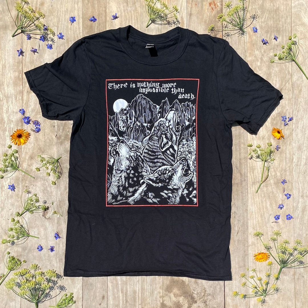THREE WOLF MOON Tshirt - Howling Wolves / Mountain Aesthetic ...