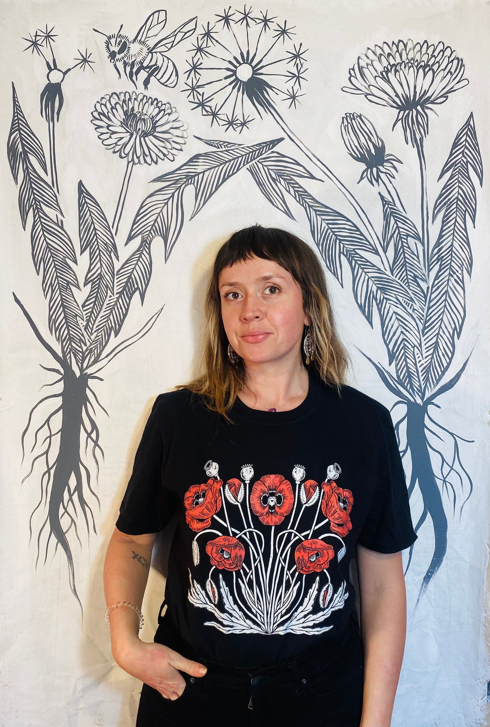 POPPY Tshirt - Poppies Botanical Line Art / Floral Top / Cottagecore ...