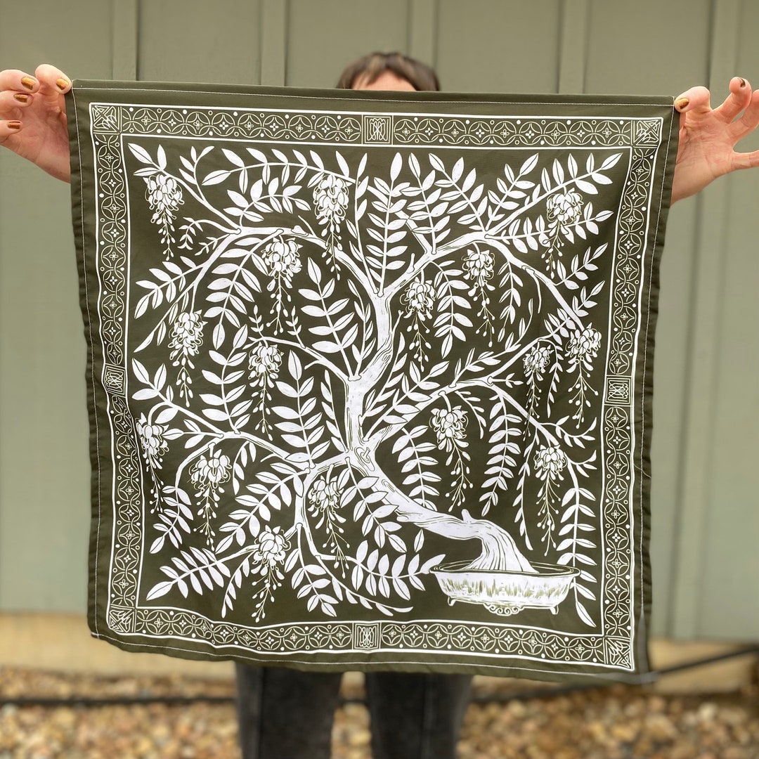 WISTERIA BONSAI 21x21" Bandana - Botanical Kerchief / Green Floral ...