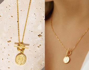 Queen Elizabeth Gold Coin Necklace - Etsy