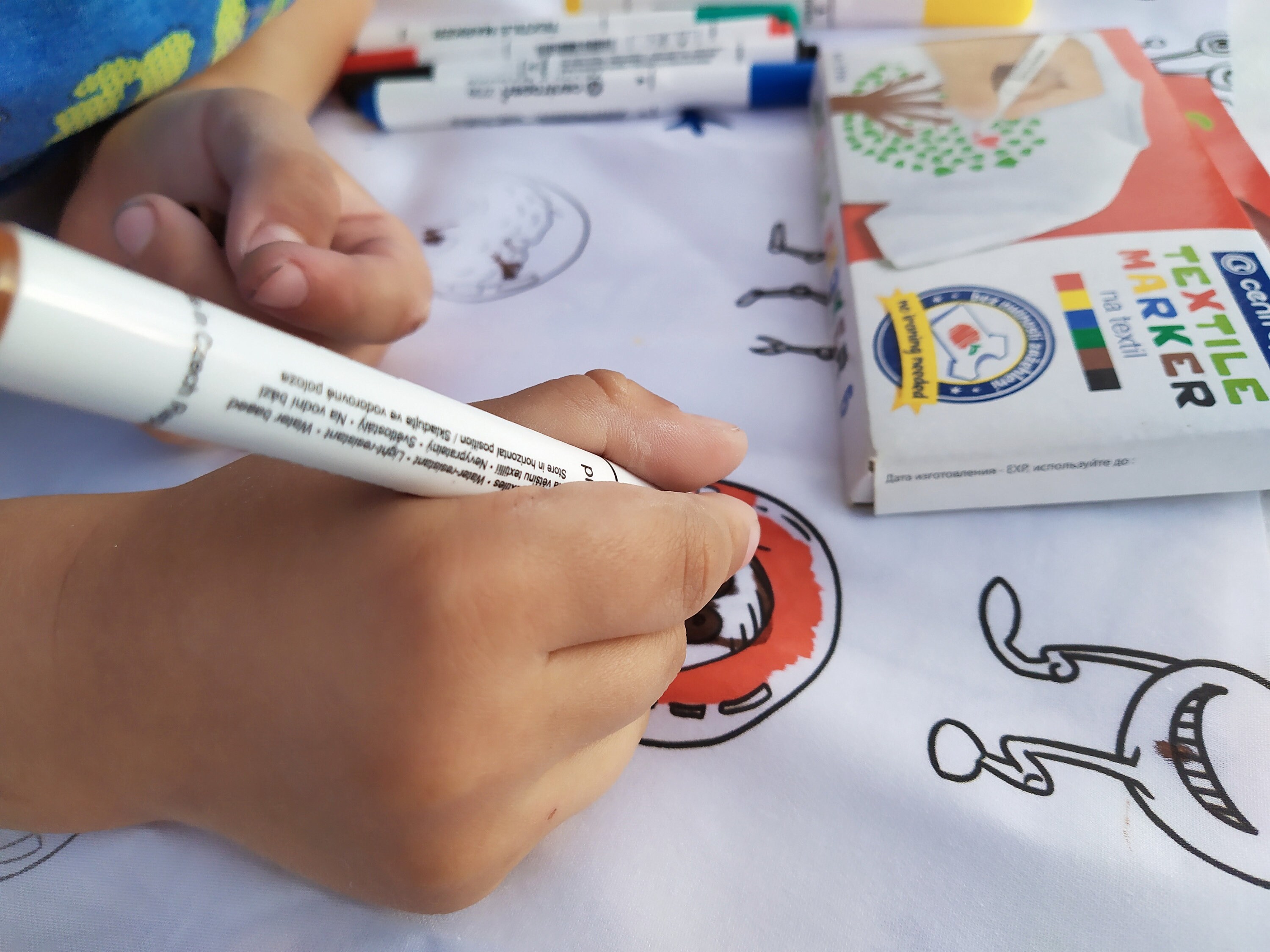 2 Sided Coloring Pillowcase Textile Markers-color Your Own - Etsy Sweden