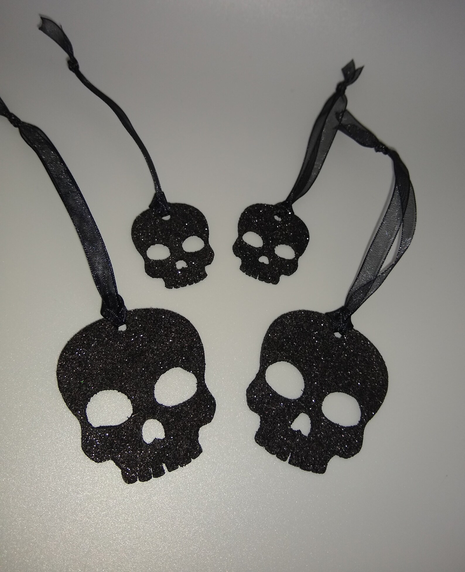 Black Glitter Skull Christmas Ornaments: Gothic Tree Decor, Set of 4 - Etsy