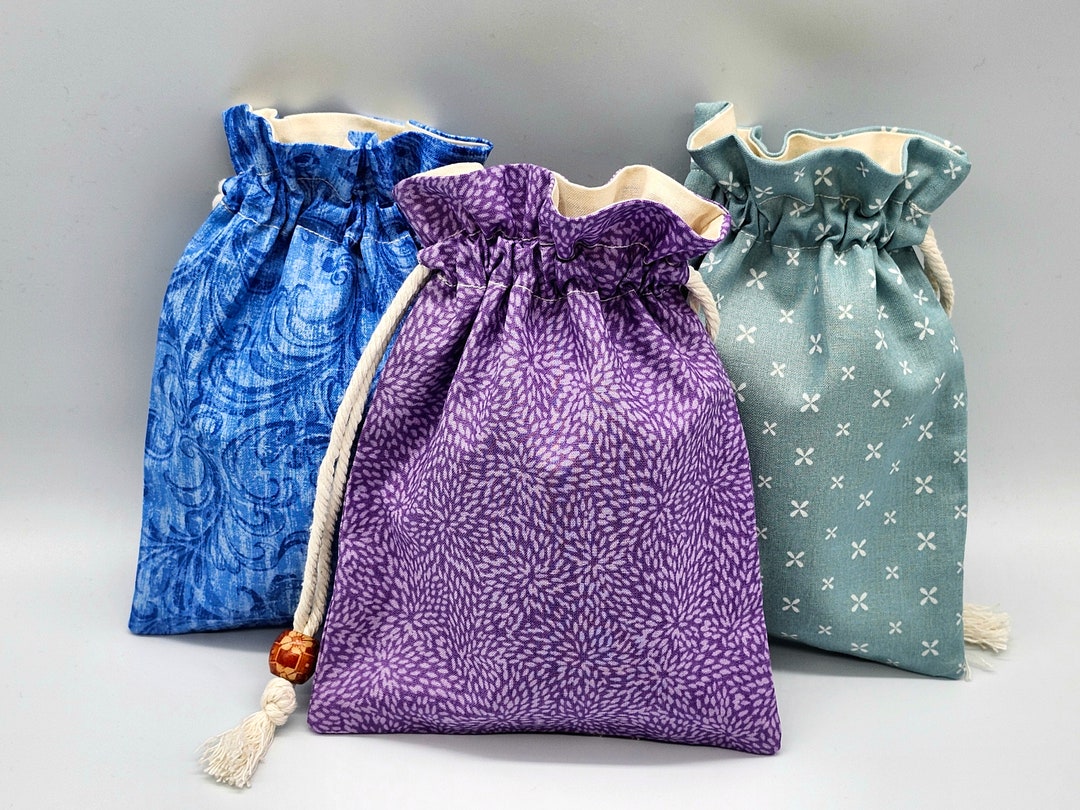 Minimalist Drawstring Fabric Gift Bag | Cloth Gift Bag | Toy Bag ...