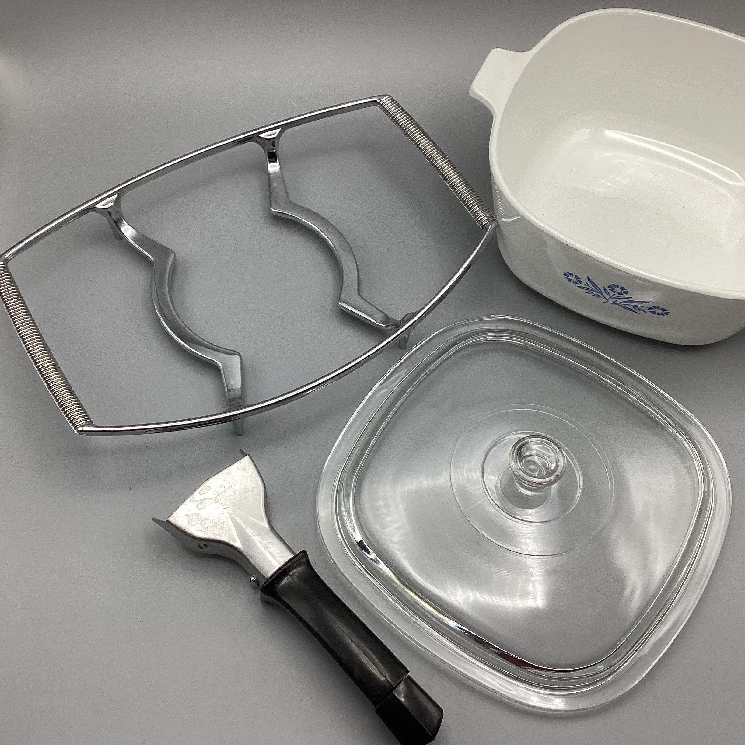 Vintage Corning Ovenware Set 2-1/2 Quart Square Casserole With Trivet ...