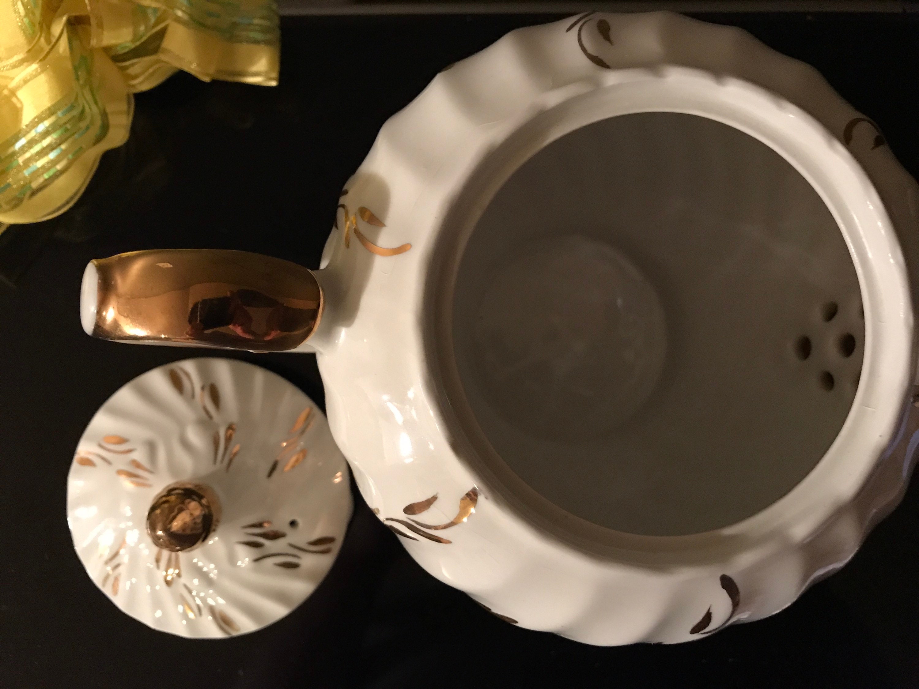 Gorgeous Ellgreave Genuine Heatmaster Staffordshire Teapot, 8-69 ...