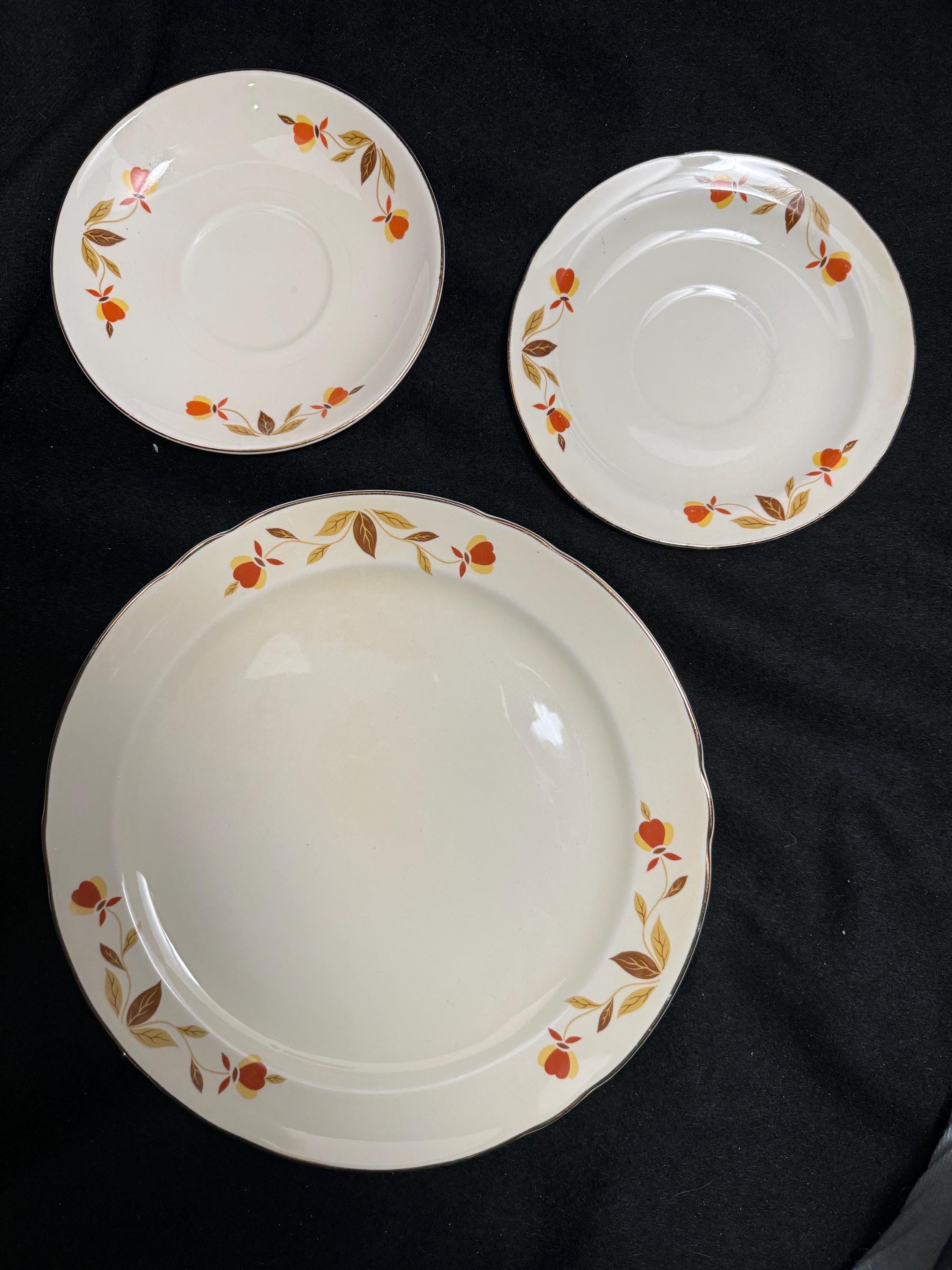 Hall Autumn Leaf: 8 Dinner Plates, 2 Cream Soup Bowl & Saucer Sets, 2qt ...