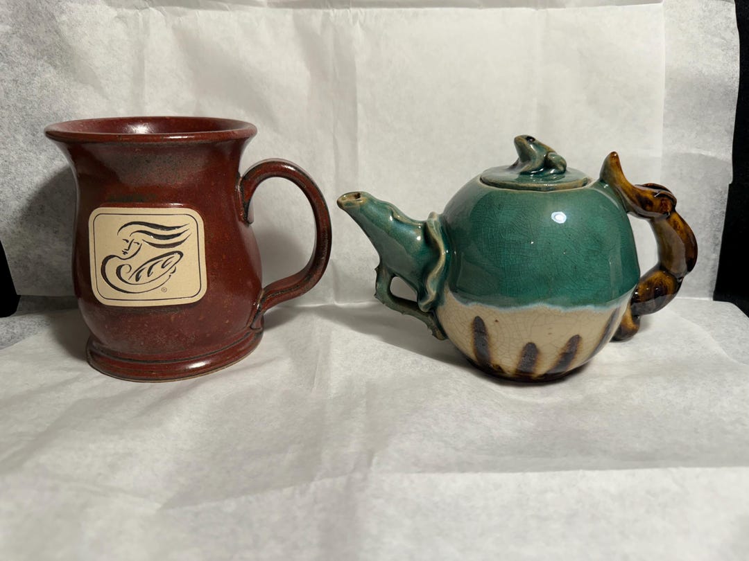 Vintage Art Pottery Majolica Teapot With Frog Lid, or A Panera ...