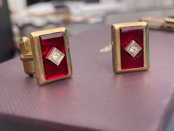 Stunning Anson Red and Gold Art Deco cufflink and tie… - Gem